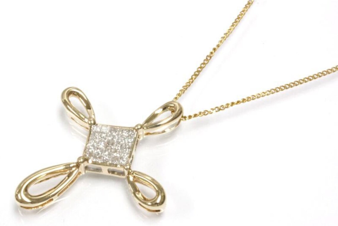 0.35 ctw Natural Princess Cut Diamond Cross Pendant Necklace / | Etsy