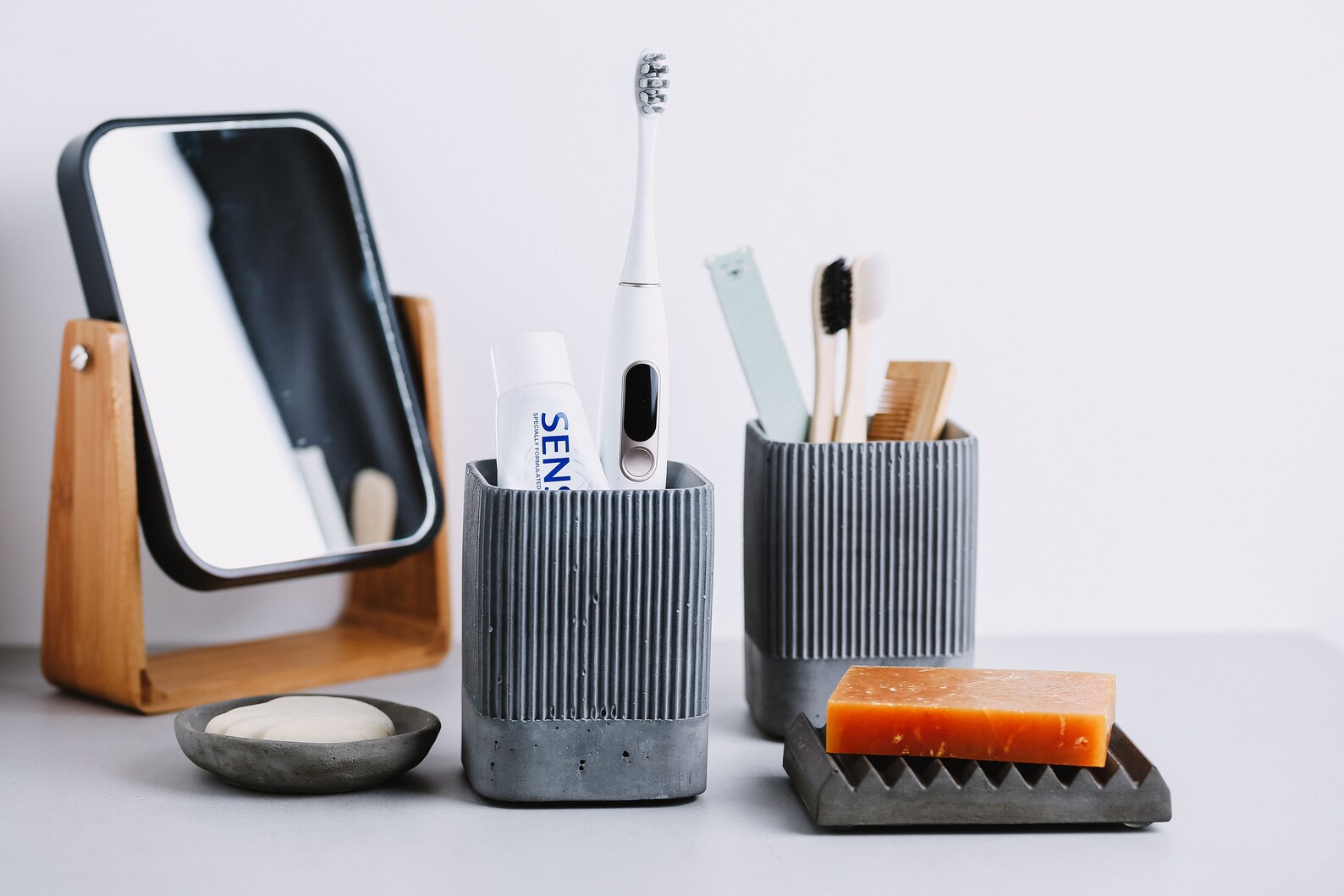Concrete Toothbrush Holder Mid-Century / Retro Minimalist | Etsy