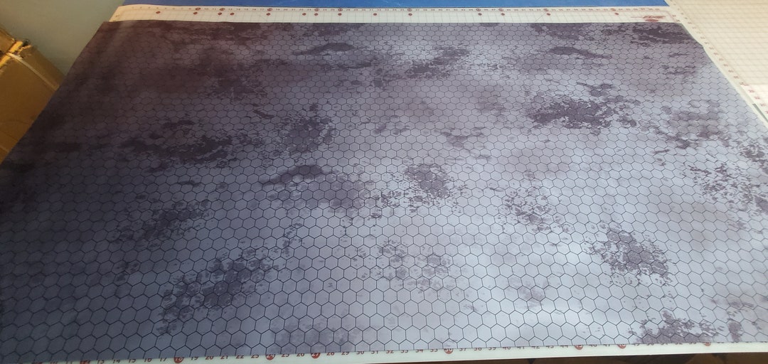 Dungeon Floor Play Mat W/ 1 Hexes / Gripmat Perfect for D&D, Pathfinder ...