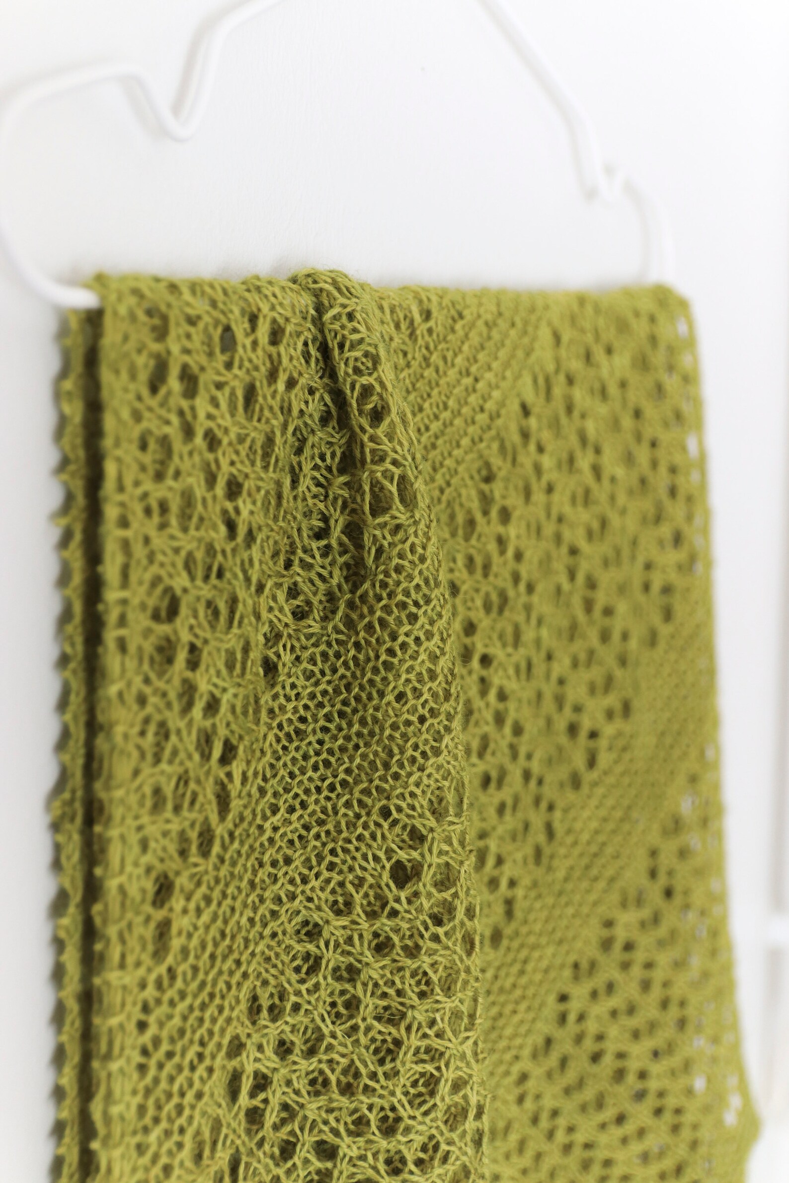 Fern Fronds Shawl Knitting Pattern | Etsy