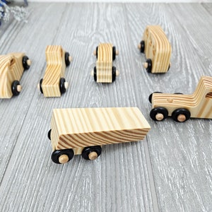 Wooden Car and Truck Set, Montessori 6 Piece Toy Automobiles - Etsy