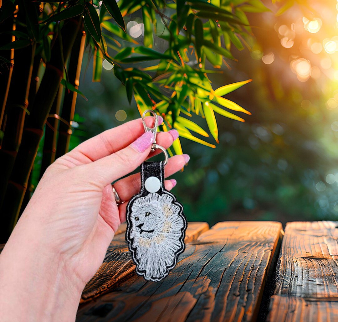 White Lion Key Fob Digital ITH Embroidery Design - Etsy
