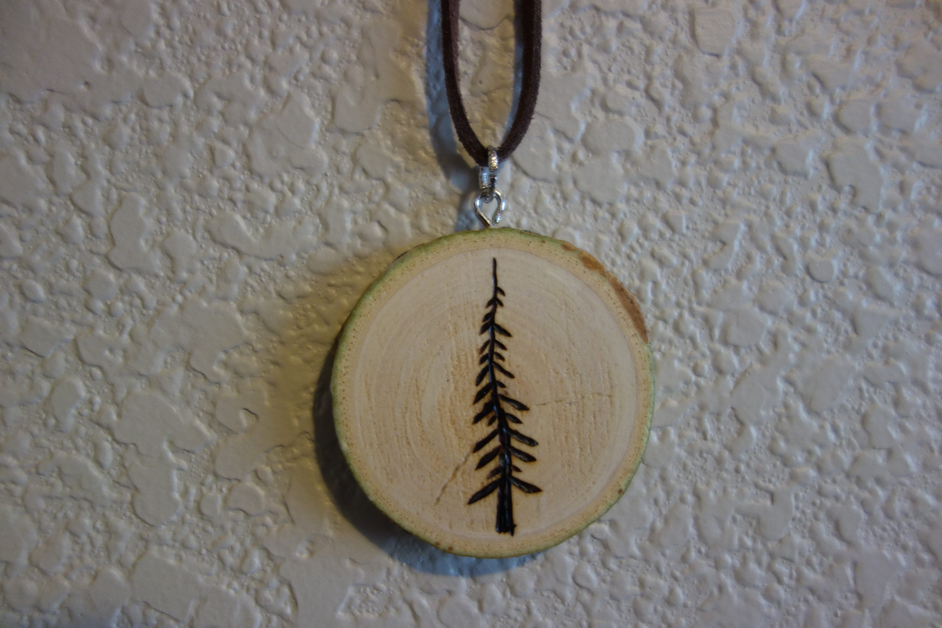 Pine Tree Wood and Leather Necklace. Wood Slice Necklace Wood - Etsy