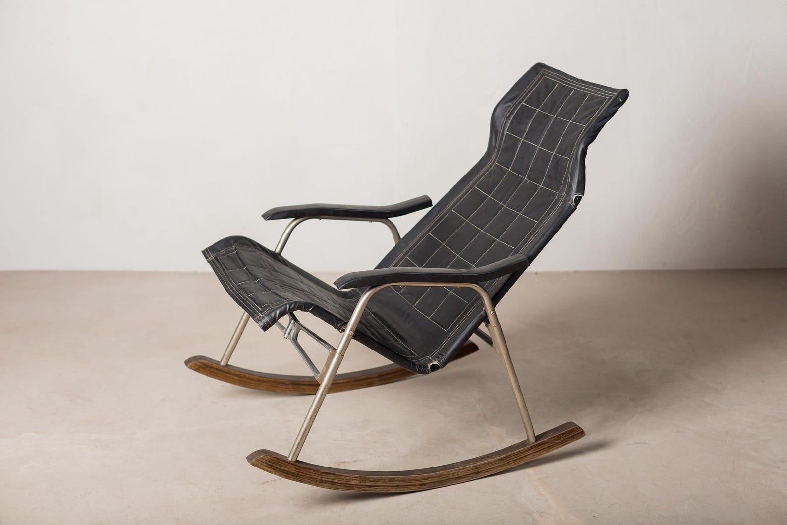 Mid-century Japanese Foldable Rocking Chair by Takeshi Nii - Etsy