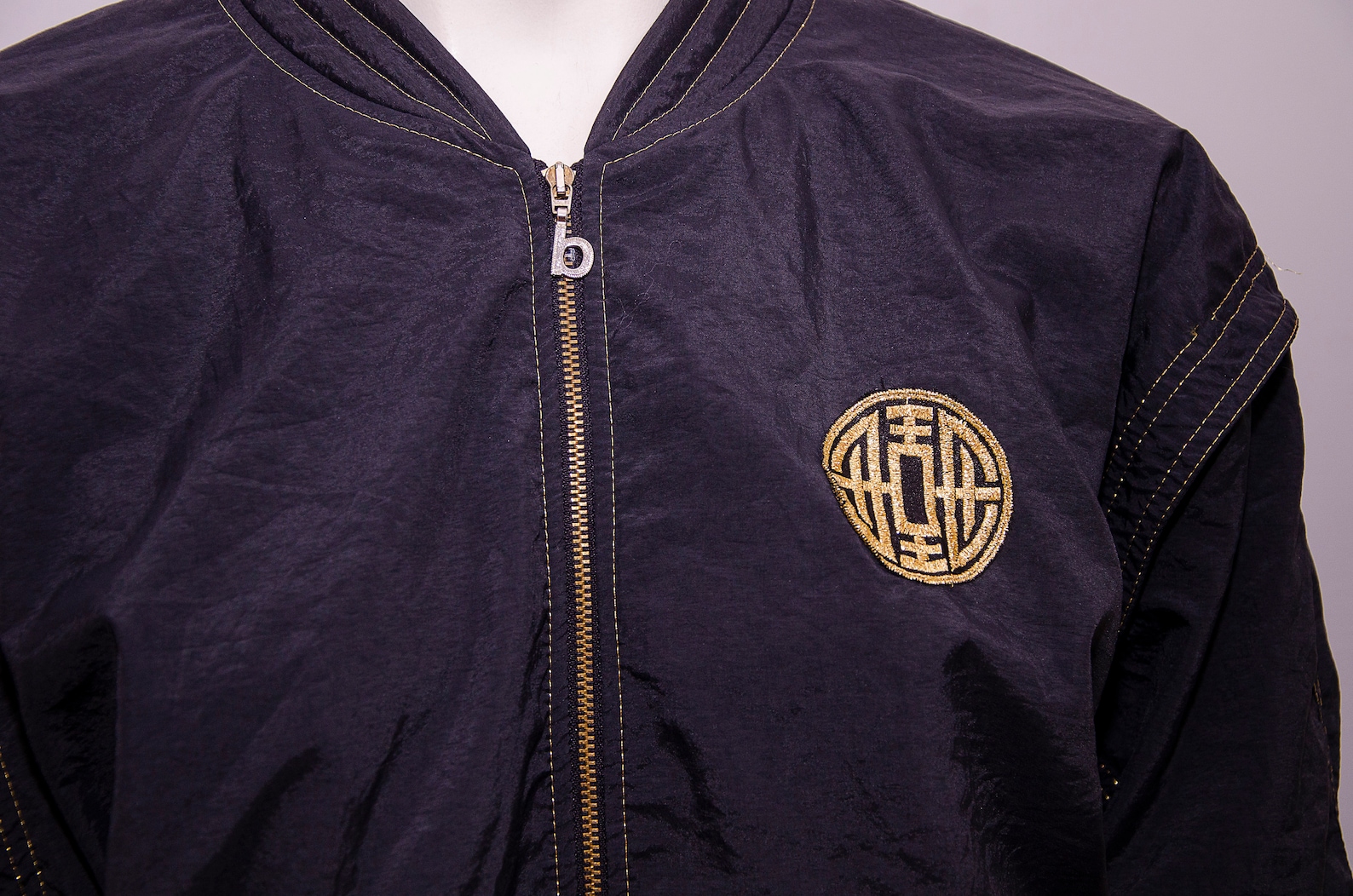 Benger Embroidery Japanese Dragon Womens Sportswear Windbreaker ...