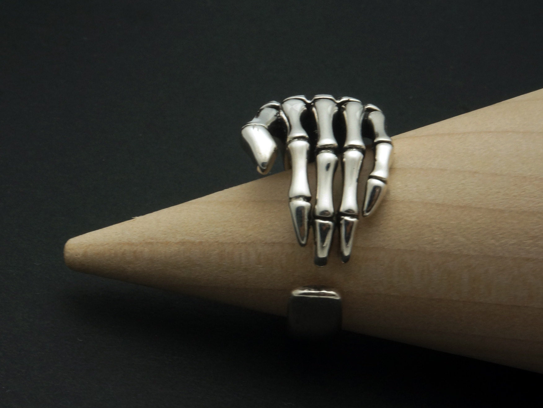 Sterling Silver Skeleton Hand Ring Skull RingSkeleton | Etsy