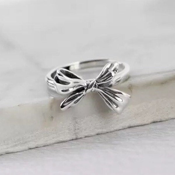 Bow Ring - Etsy