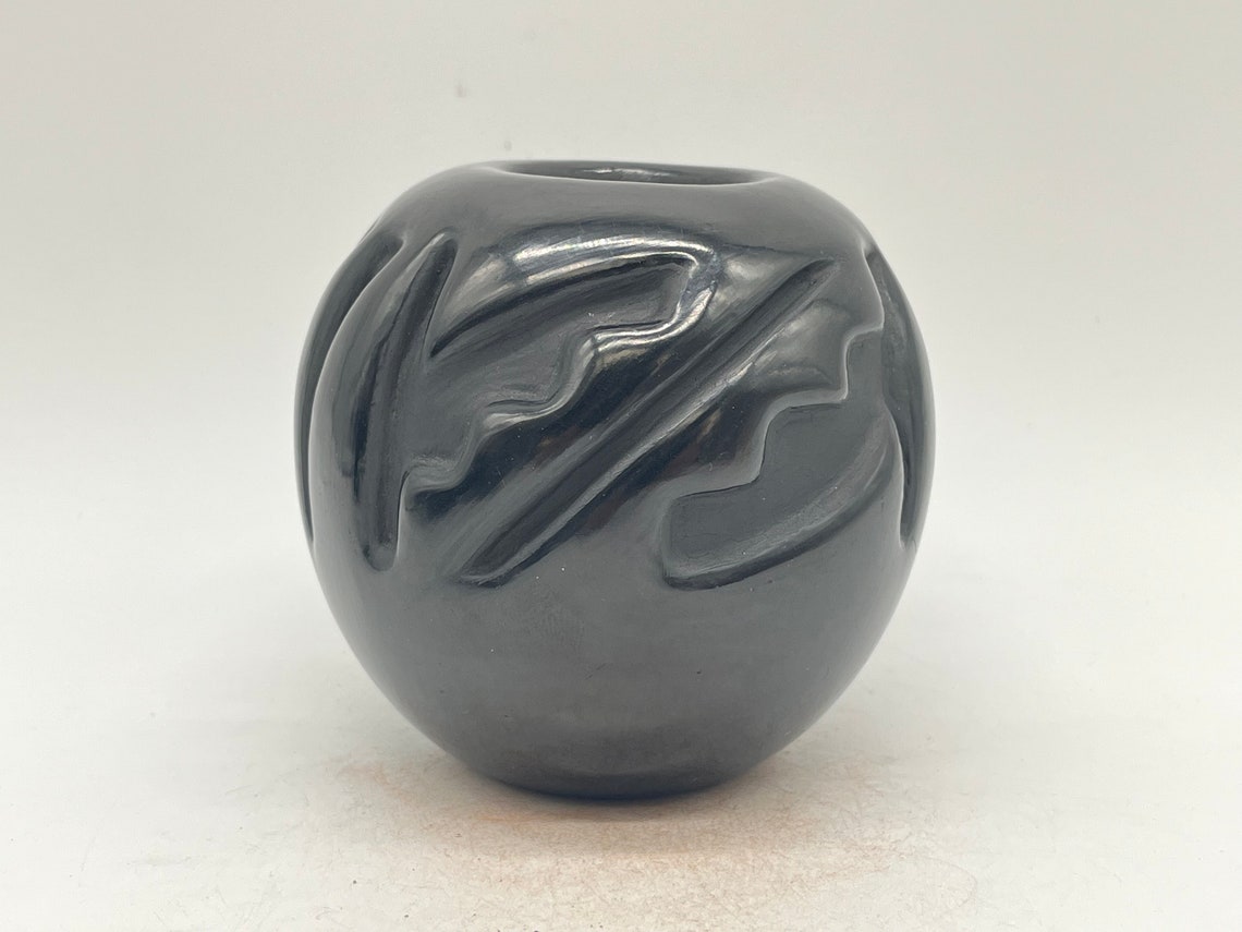 Native American Santa Clara Pottery Bowl Yolanda Velarde - Etsy