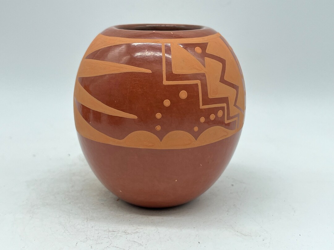 Native American Santa Clara Pottery Bowl Jerry M. Sisneros - Etsy