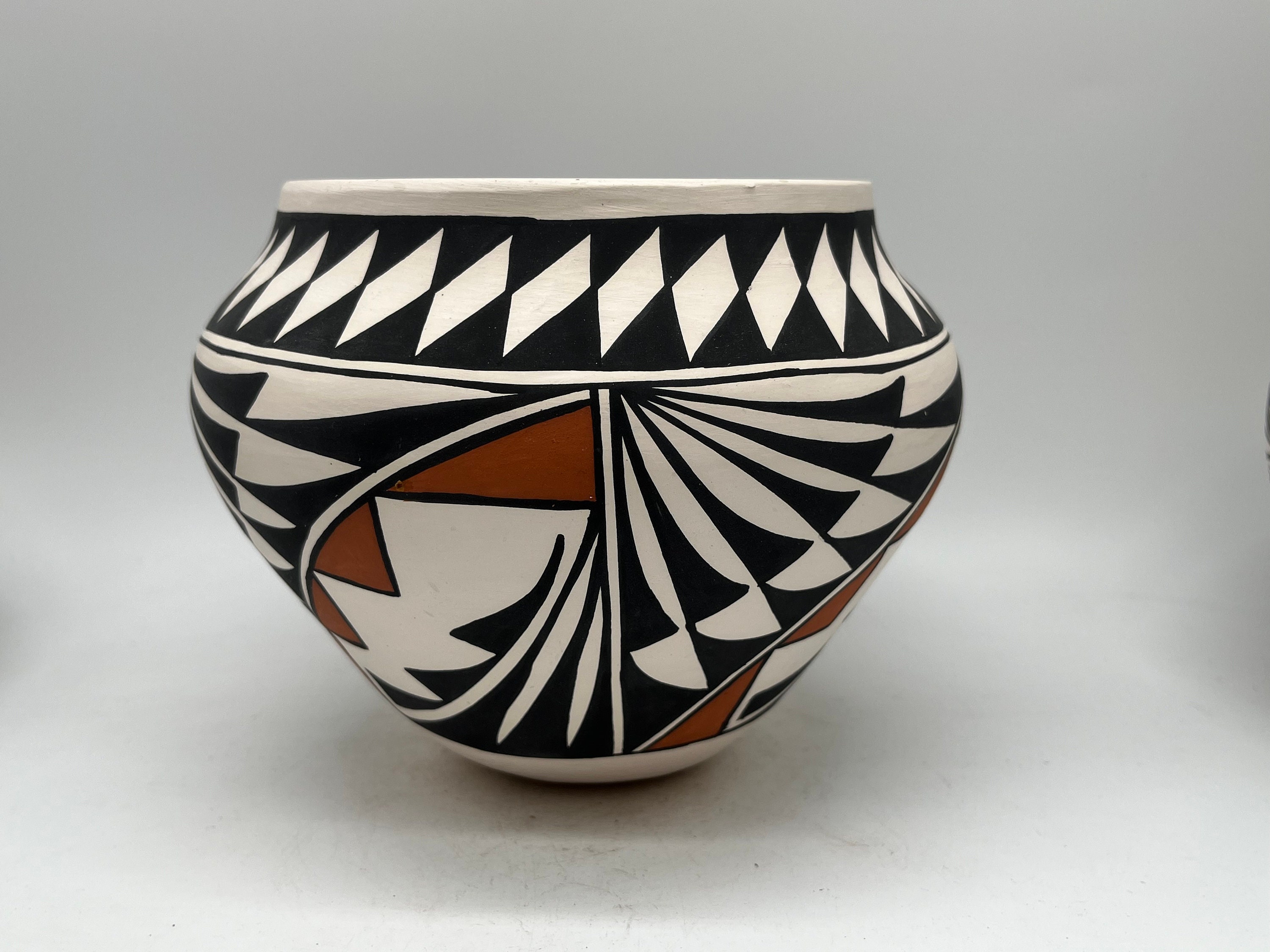 Native American Acoma Pottery Vase Beverly Davis Garcia - Etsy