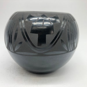 Native American Santa Clara Pottery Bowl Jerry M. Sisneros - Etsy