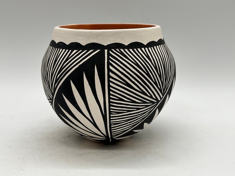 Native American Acoma Pottery Vase Darla Davis - Etsy