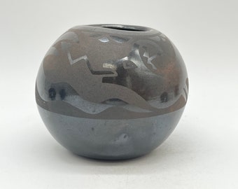 Native American Santa Clara Pottery Bowl Jerry M. Sisneros - Etsy