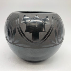 Native American Santa Clara Pottery Bowl Jerry M. Sisneros - Etsy