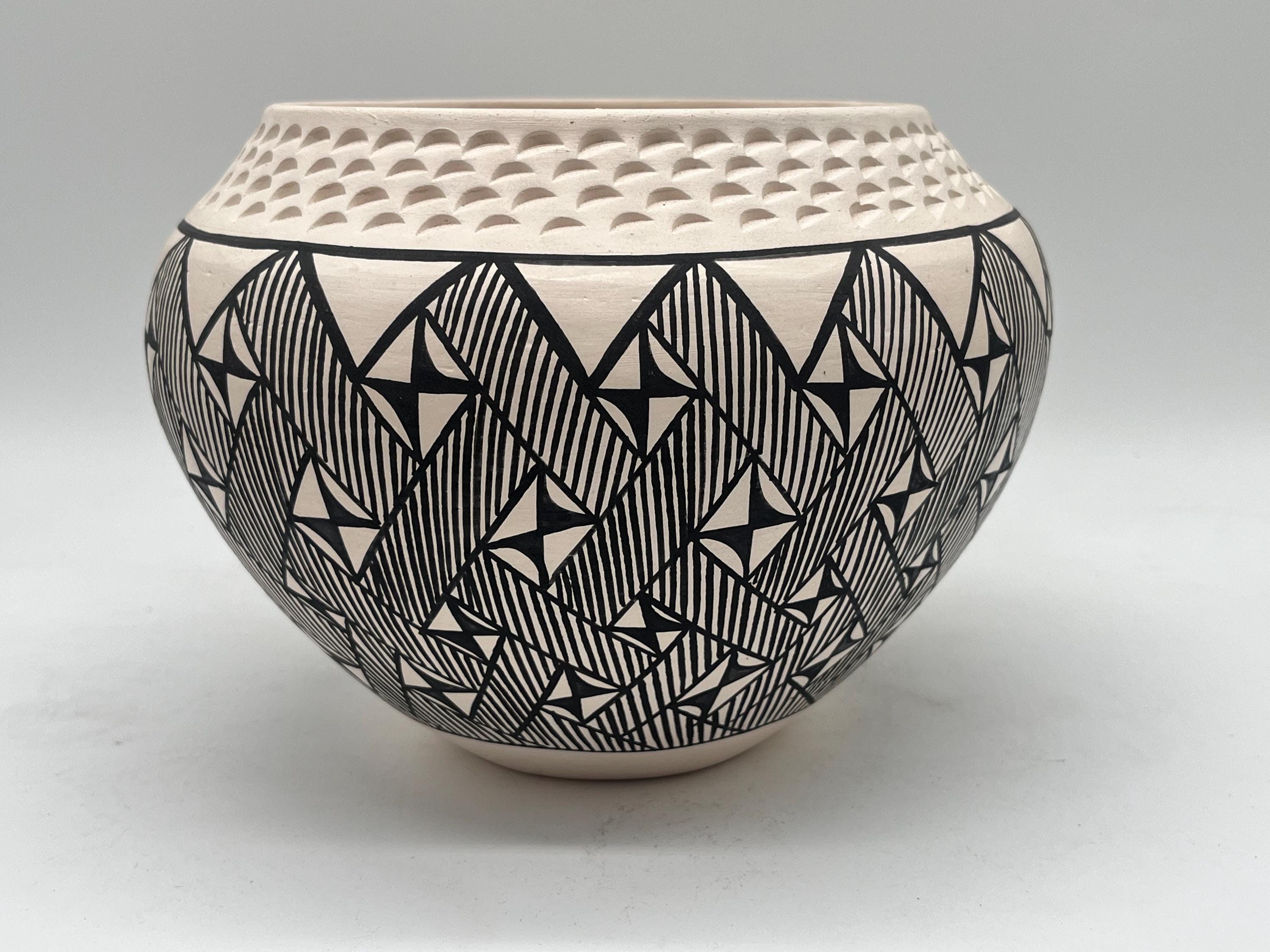 Native American Acoma Pottery Vase Beverly Davis Garcia - Etsy