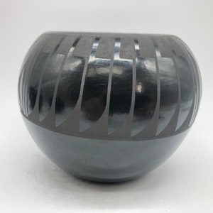 Native American Santa Clara Pottery Bowl Jerry M. Sisneros - Etsy