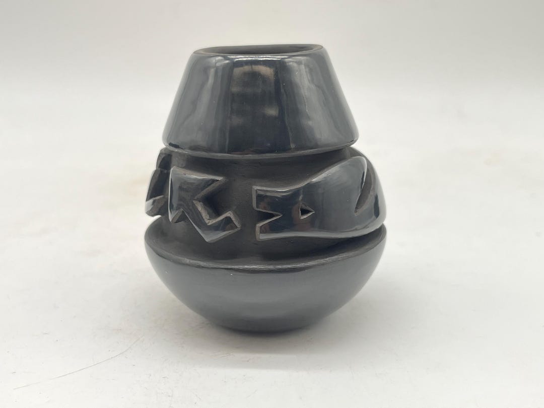 Native American Santa Clara Pottery Vase Anthony Baca - Etsy