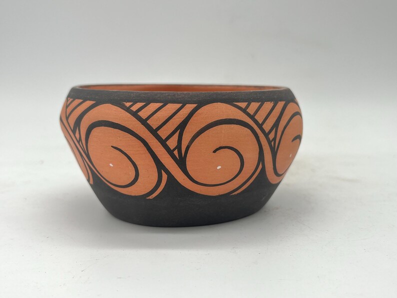 Native American Zuni Pottery Bowl Darla Westika - Etsy