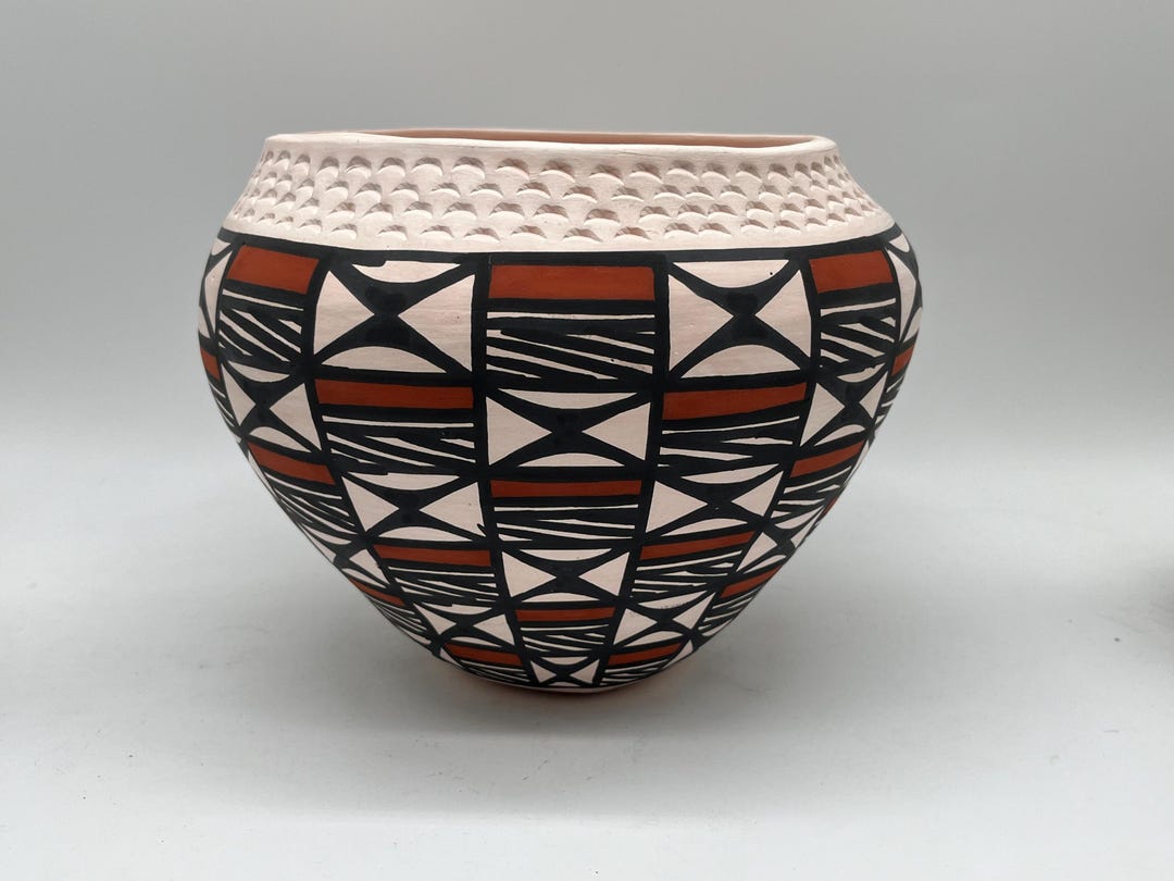 Native American Acoma Pottery Vase Beverly Davis Garcia - Etsy