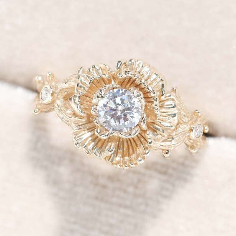 Diamond Flower Ring - Etsy