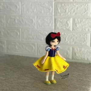 Crochet Snow White Pattern Doll, PDF in English, PATRÓN MUÑECA- #D2321 ...