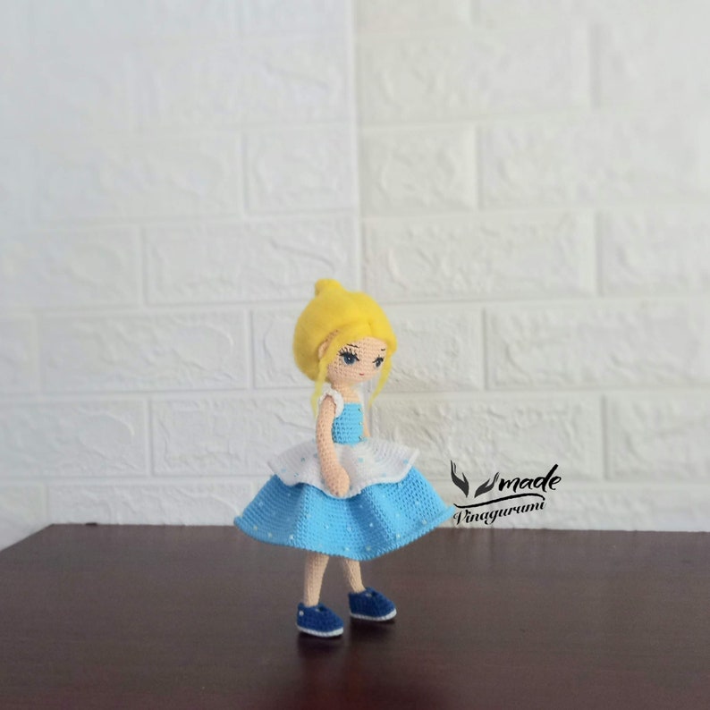 Crochet Cinder Amigurumi Pattern Doll, PDF in English, PATRÓN MUÑECA- # ...