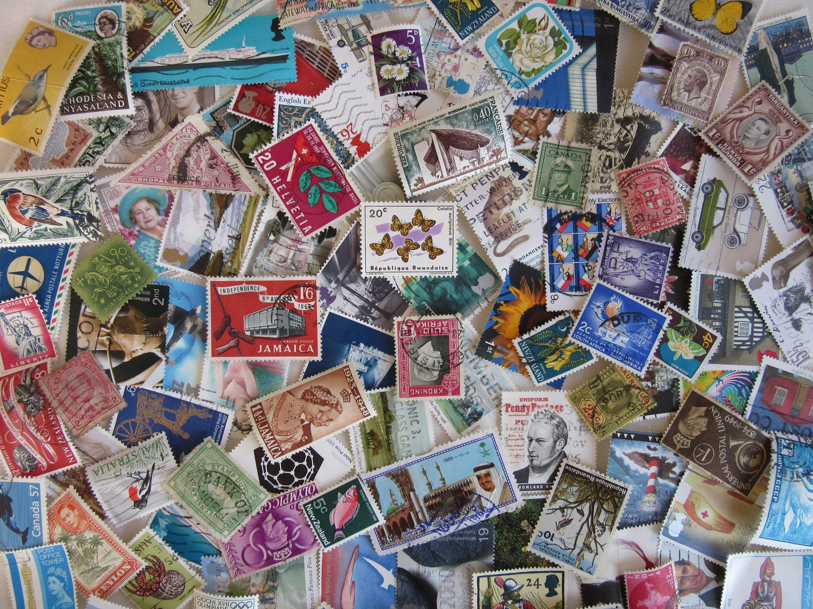 Random Vintage Postage Stamps 50 100 200 300 World Postage - Etsy