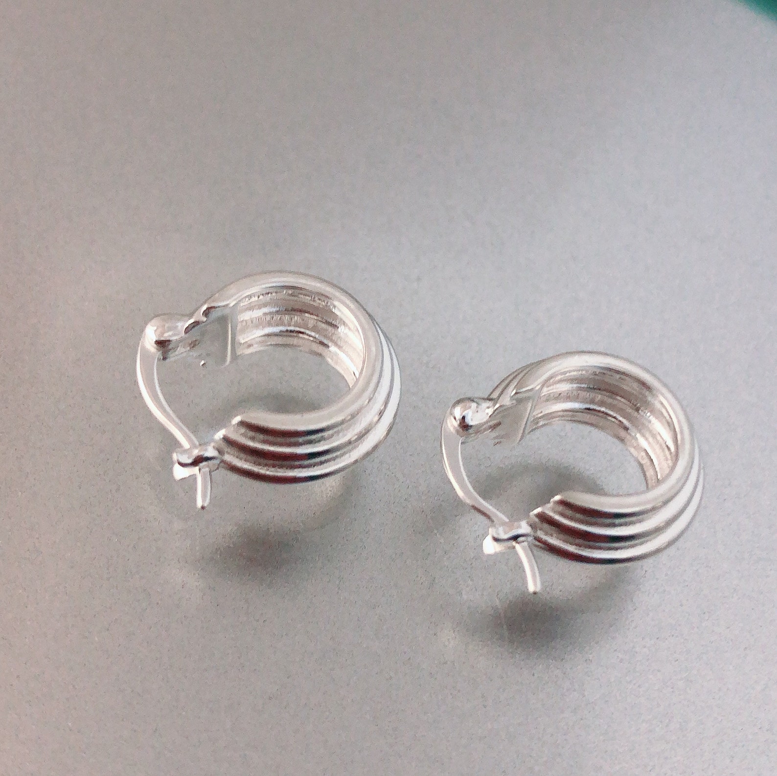 Sterling Silver Small Hoop Earrings, Morden Loop Earring Studs, Unique ...