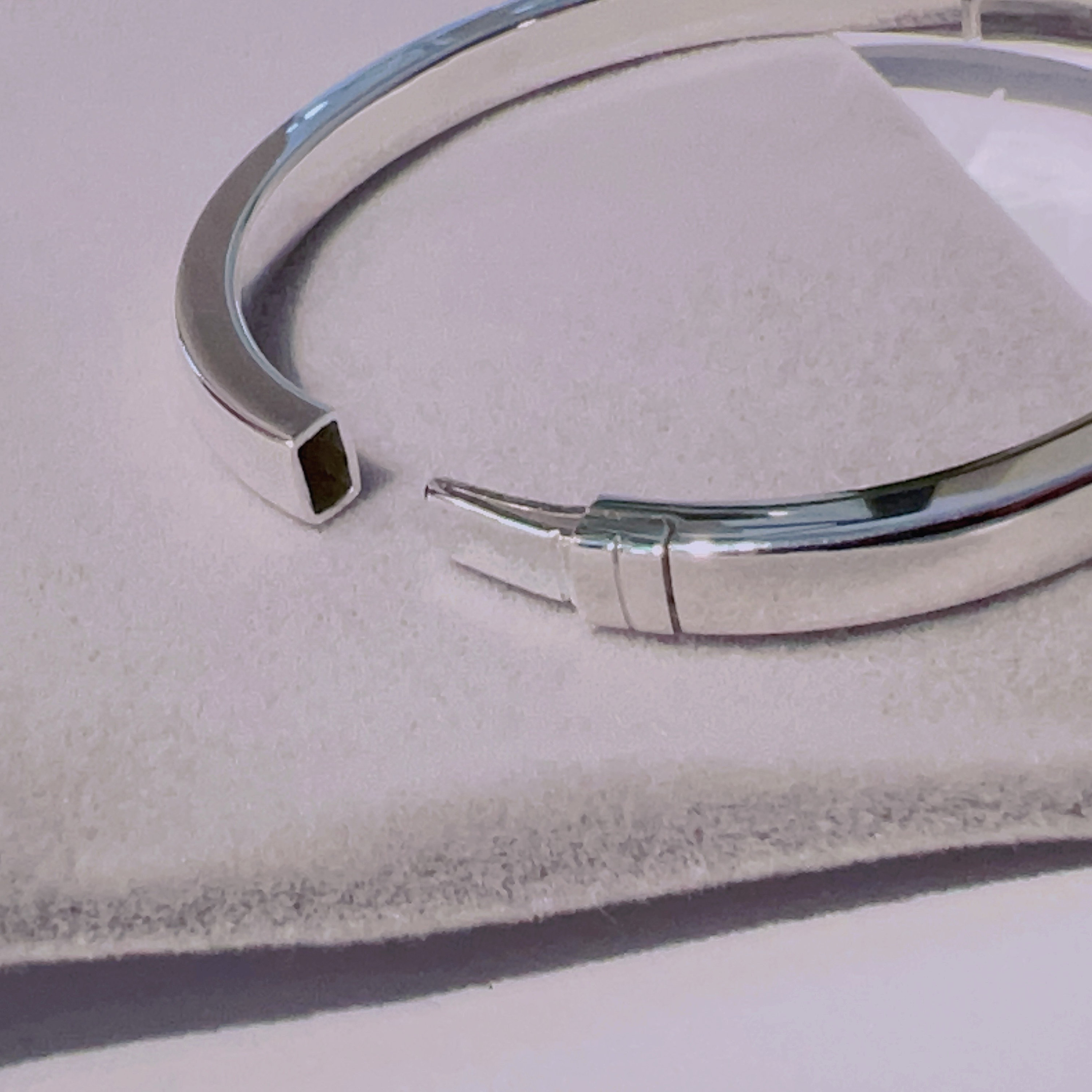 Oval Sterling Silver Bangle, Silver Locking Cuff, Silver Hinged Bangle ...