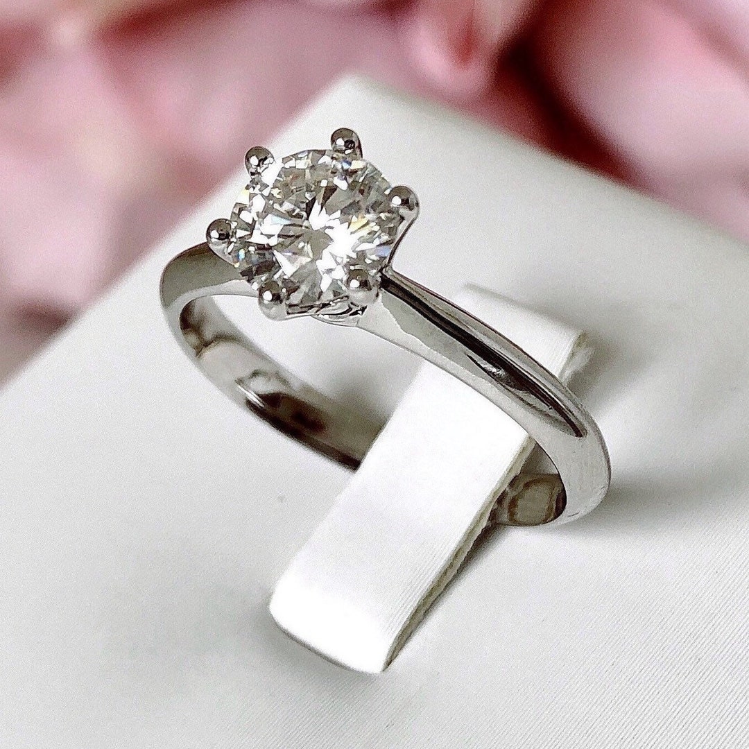 1ct Classic Diamond Engagement Ring, High Quality Certified Moissanite ...