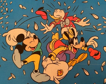 Goofy Bed Sheet - Etsy