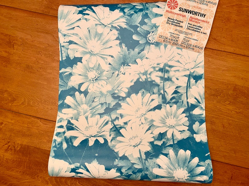 Vintage Wallpaper Blue Daisy Flowers Large Mod Flower Power - Etsy