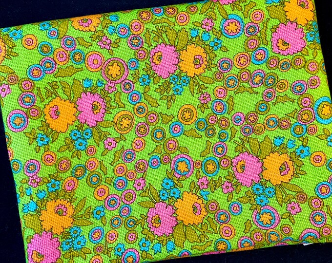 Vintage Fabric, Mod Flower Power Floral Print, 1960's 1970's Groovy ...