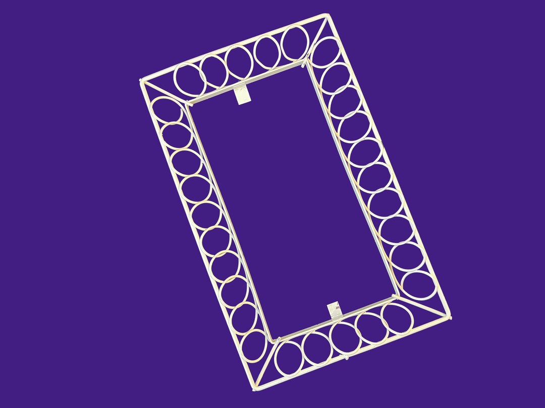 Vintage Looped Wire Frame, 5 X 10, for Chalkware Plaques, Crafts, White ...