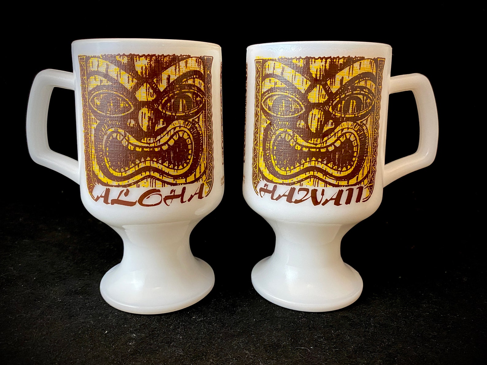 Vintage Tiki Coffee Mugs, Aloha Hawaii Mug Pair, Pedestal Hawaiian ...