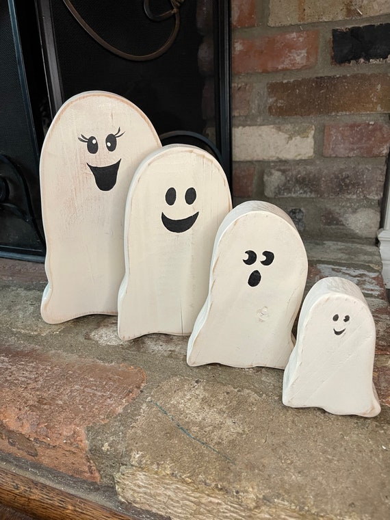 Rustic Wood Ghost Set 4 - Etsy