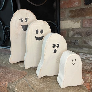 Rustic Wood Ghost Set (4) - Etsy