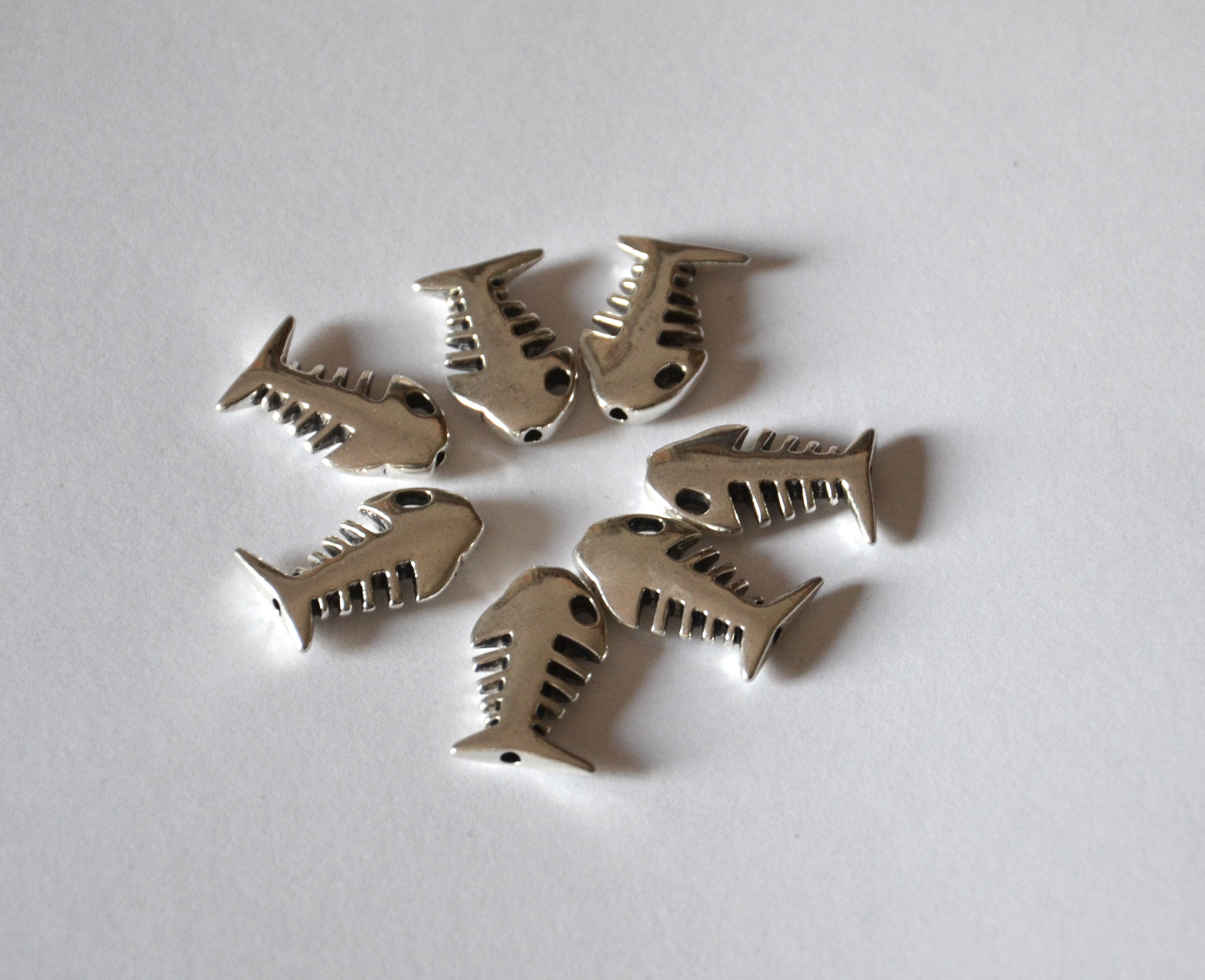 A set of 30g fish passing beads-2mm hole passing piece-vintage | Etsy