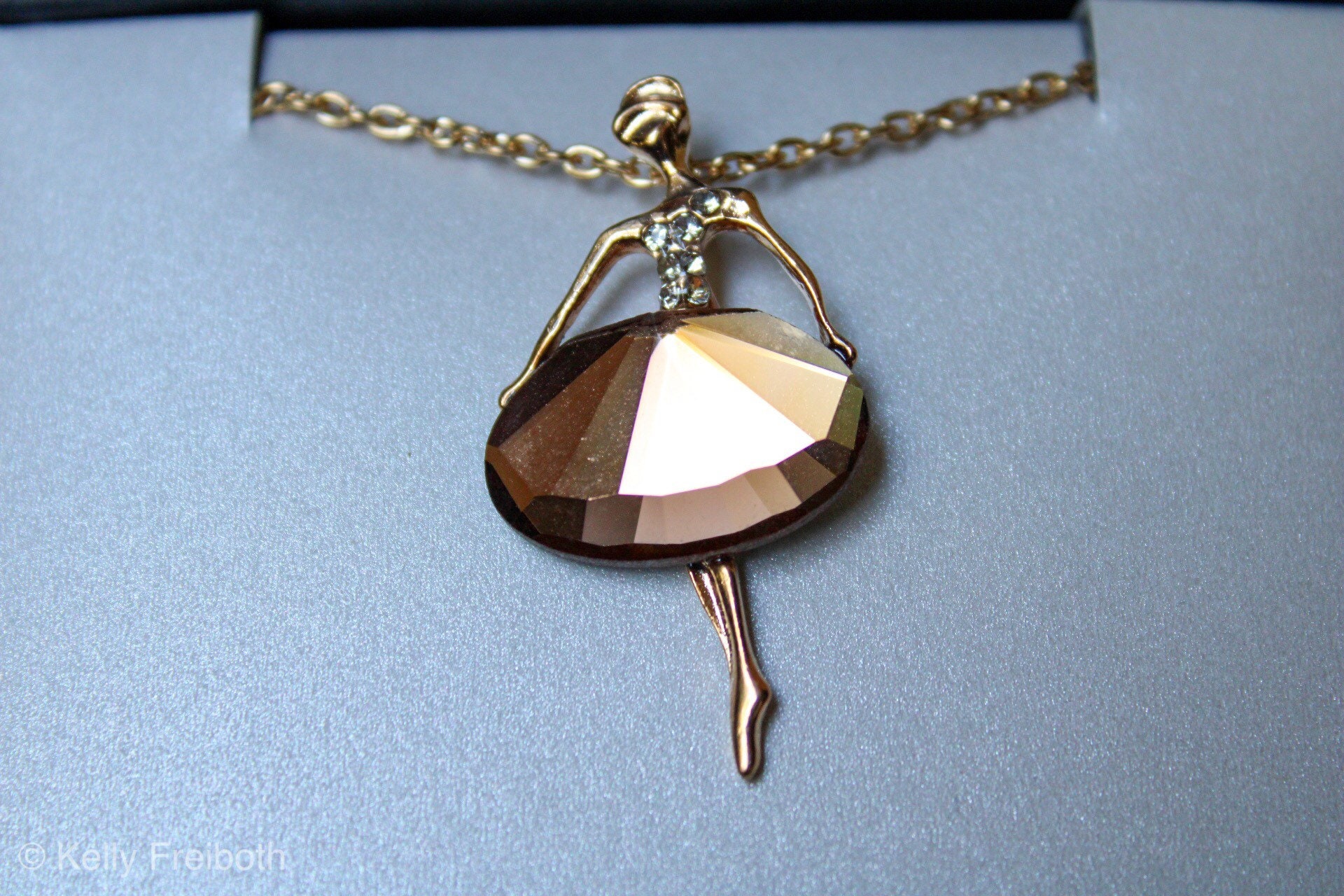 Ballet Dancer Ballerina Bronze Diamond Sequence | Dancing | Dancer 3D ...