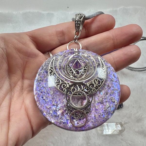 Orgone Pendant - Etsy