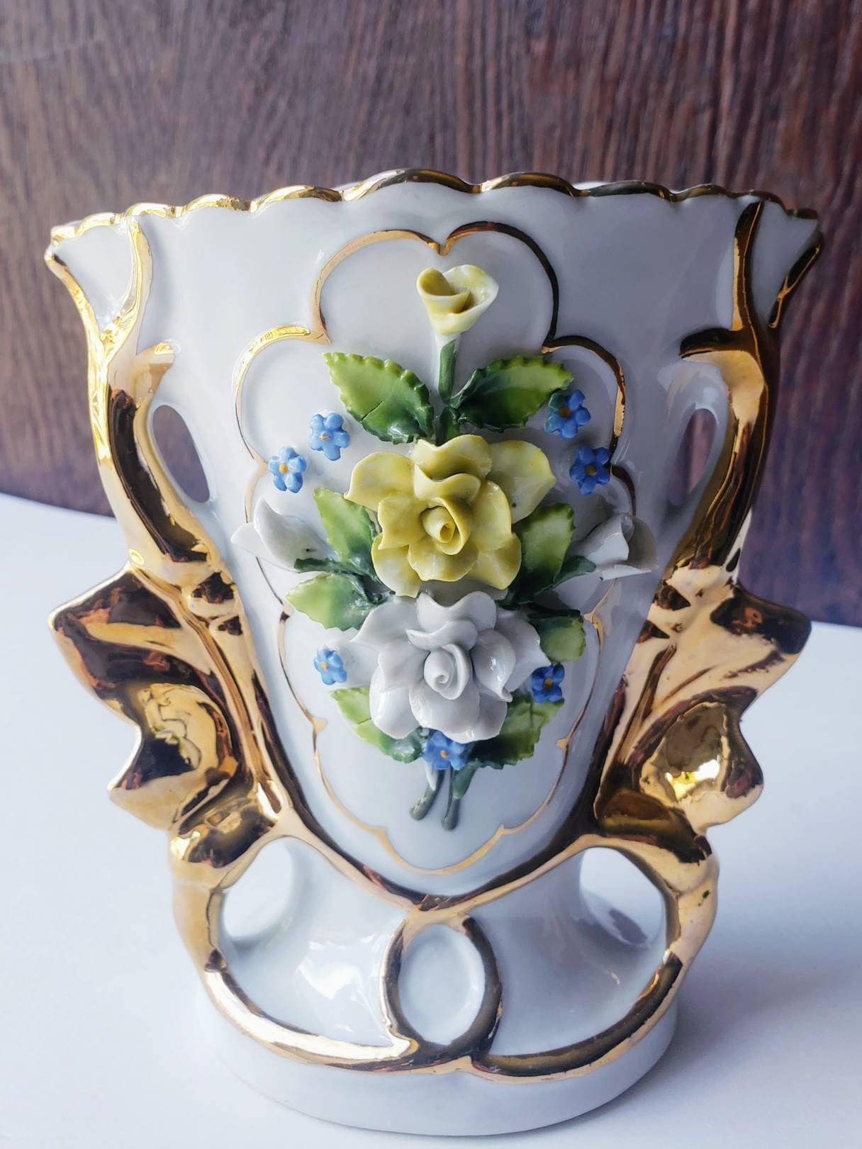 Vintage Porcelain Capodimonte 22kt Gold Small Oval Flower Vase - Etsy