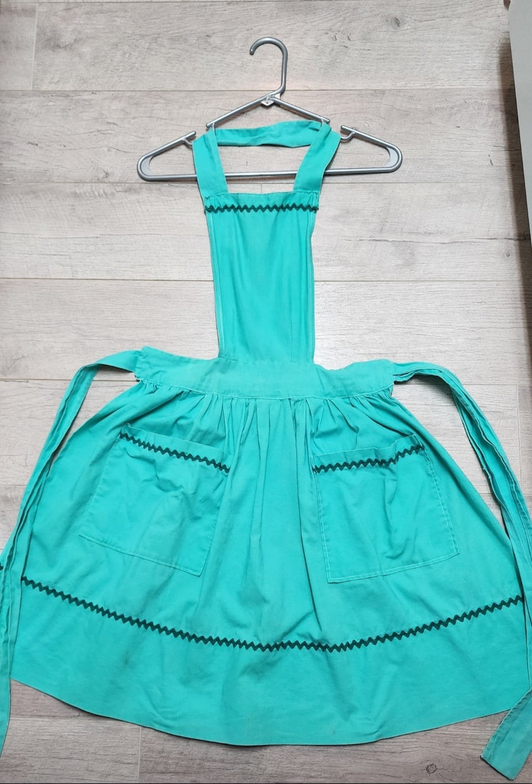 Vintage Bib Apron Retro Kitchen Green Aprons - Etsy