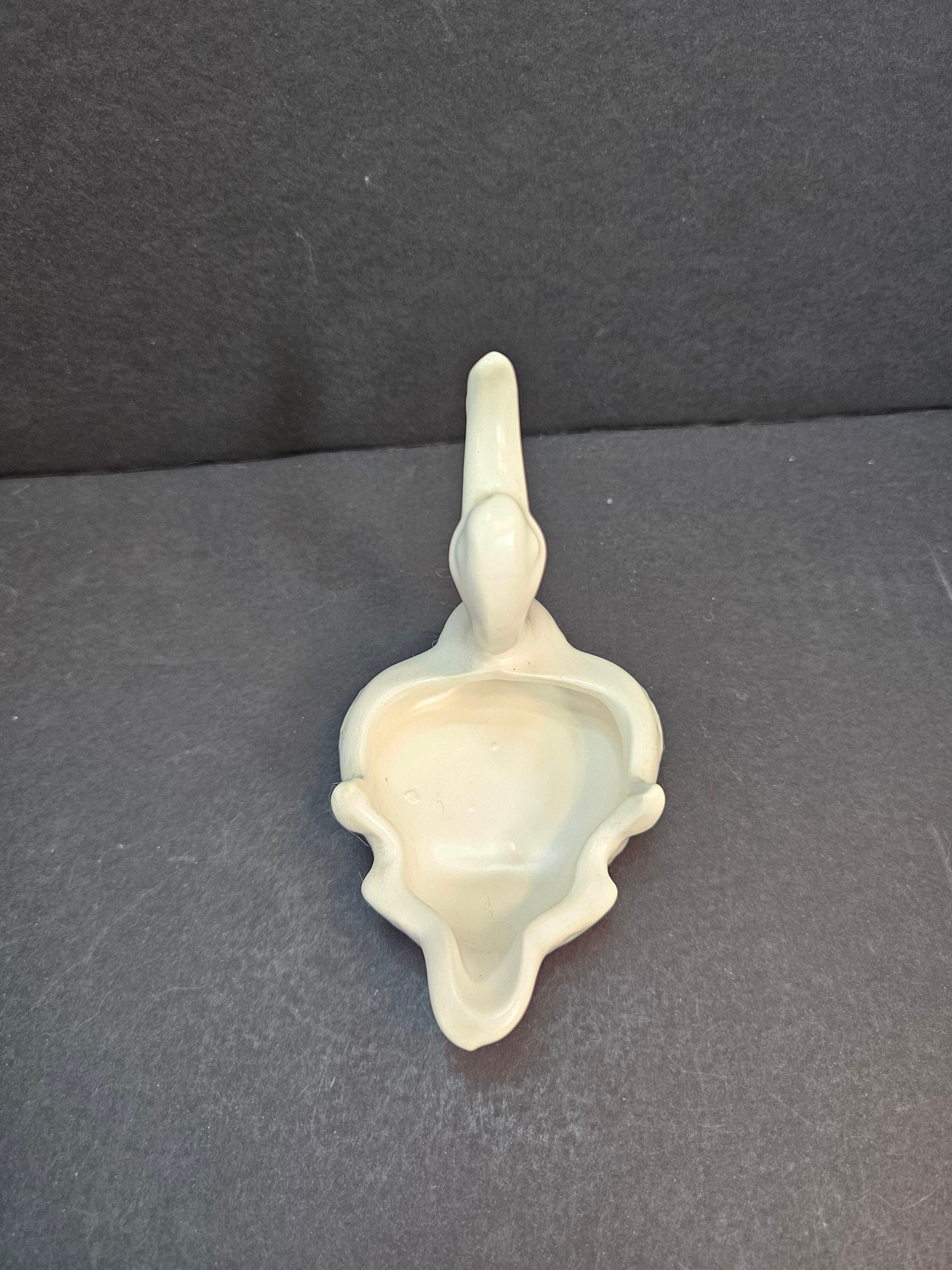 Hull Pottery Swan Figurine - Etsy