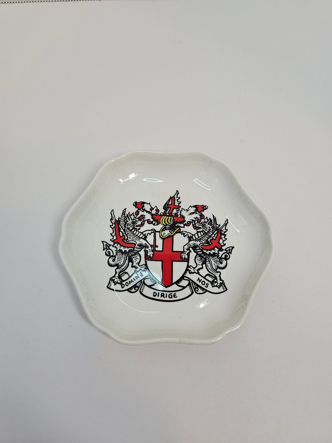 London Coat of Arms Trinket/coaster, England - Etsy