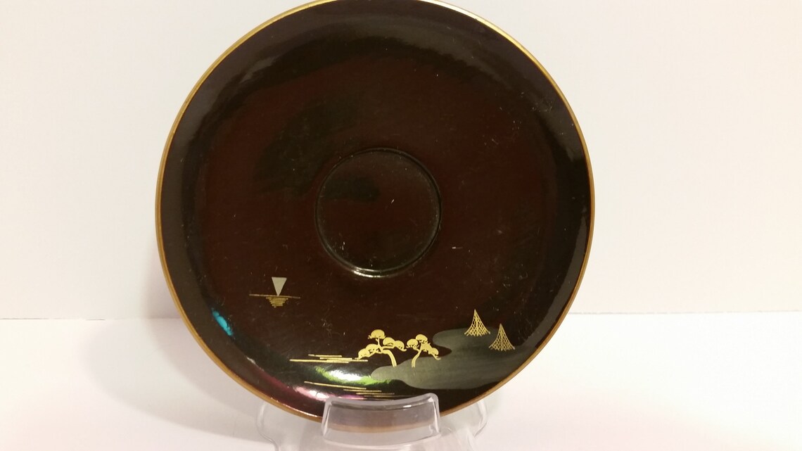 Japanese Lacquerware Teacup and Saucer - Etsy