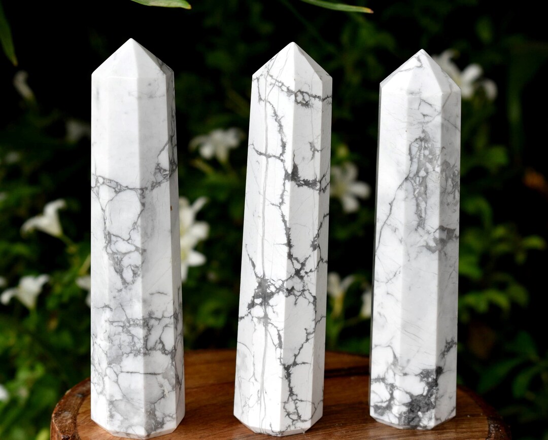 Genuine Howlite Crystal Towers, Natural White Gemstones Obelisk Points ...