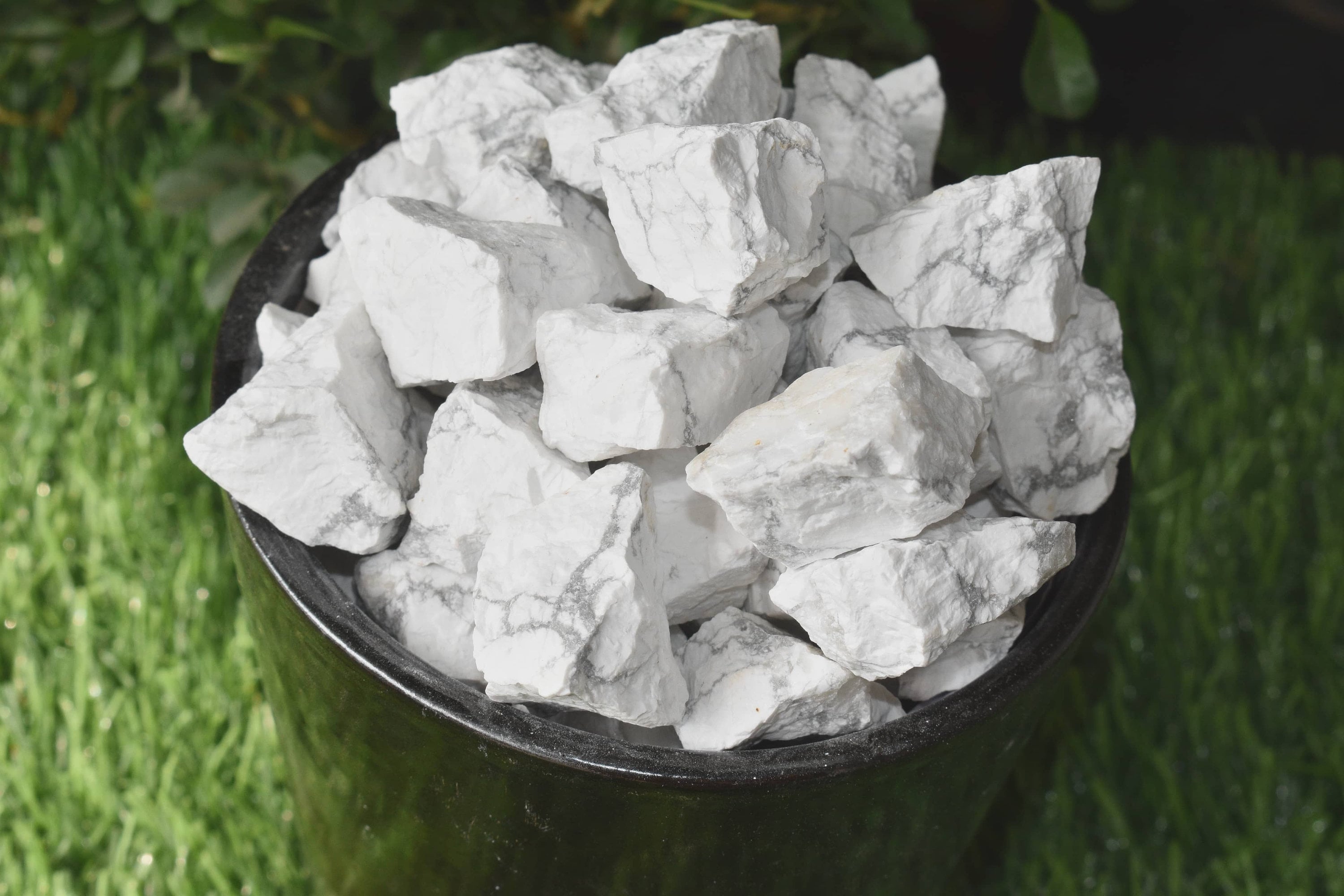 Howlite Rough Natural Stones 1 Inch Howlite Raw Stones Natural - Etsy