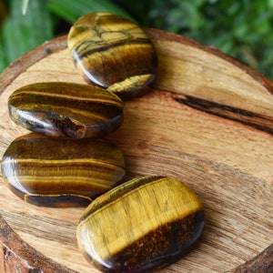 One (1) Tiger Eye Worry Stone for Crystal Healing - Pocket Palm Stone ...