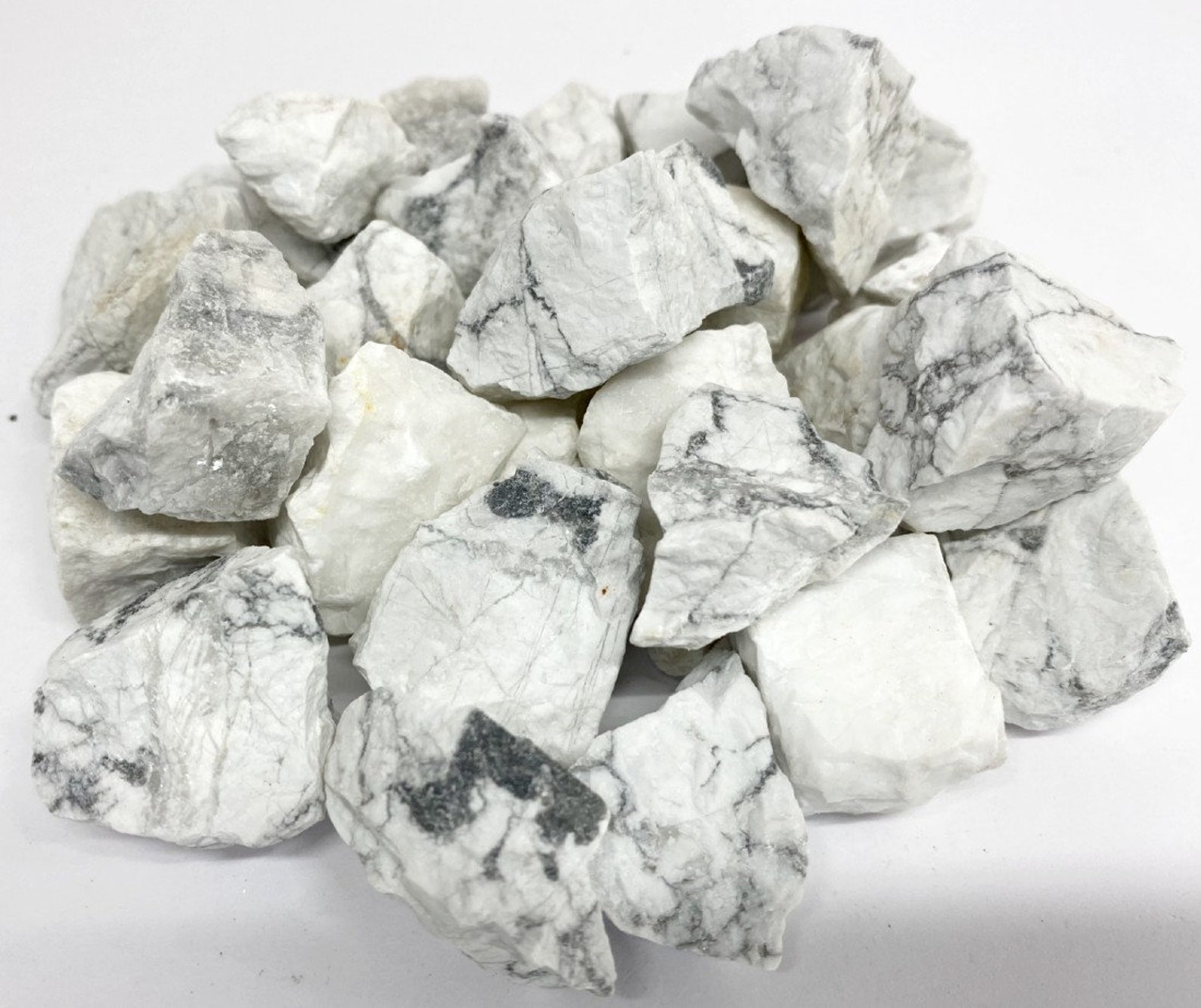 Howlite Rough Natural Stones 1 inch Howlite Raw Stones Natural | Etsy