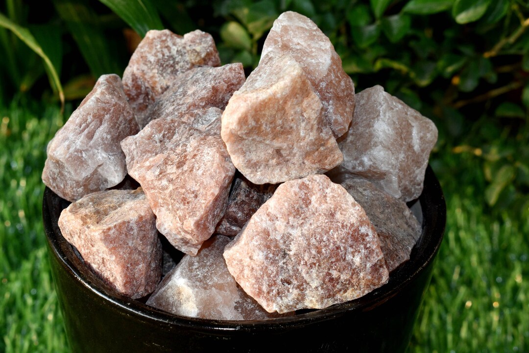 Wholesale 500g Moonstone Rough Natural Stones 1 Inch Moonstone Raw ...